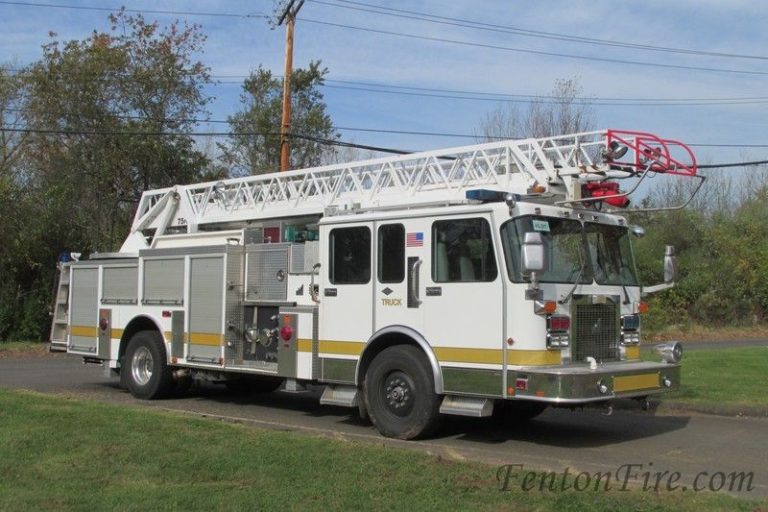 1996 Smeal - Spartan 75' Ladder 1250/300 (Q0943) | Fenton Fire
