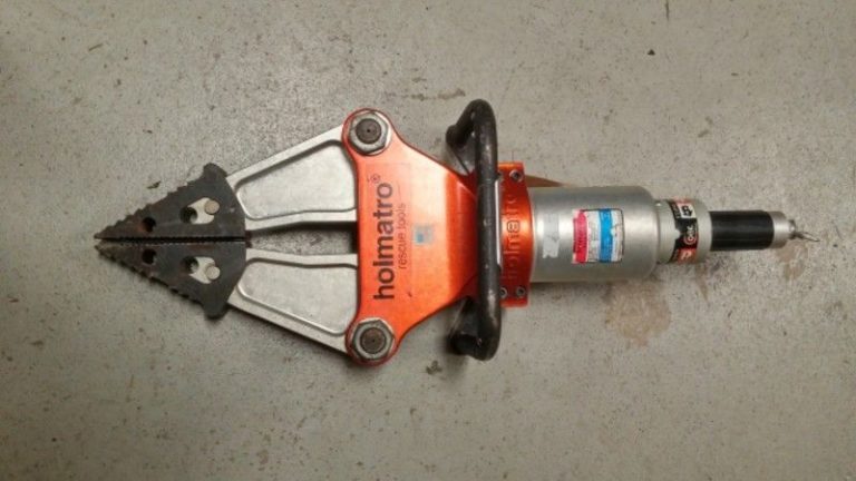 Holmatro 4260 CORE Spreader (A2131) | Fenton Fire