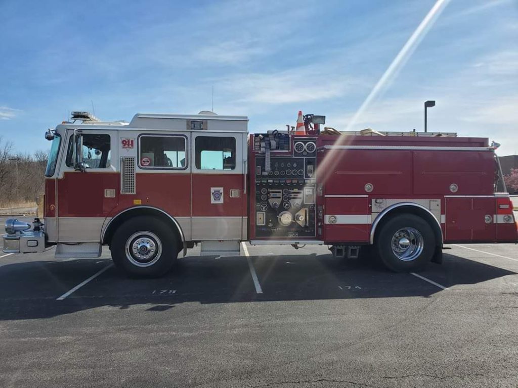 1989 PemFab Pumper 1500/750 (E4005) | Fenton Fire