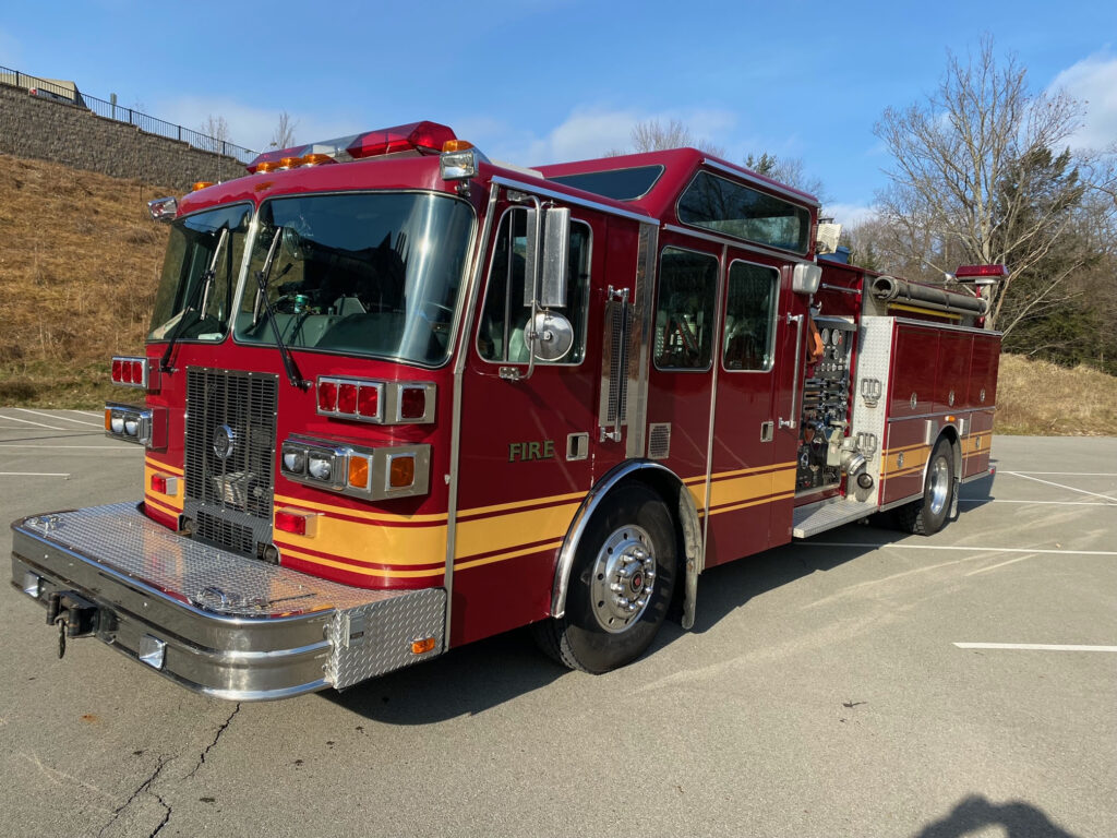 1995 Sutphen Deluge Rescue Pumper 1500/750/50 (E4239) | Fenton Fire