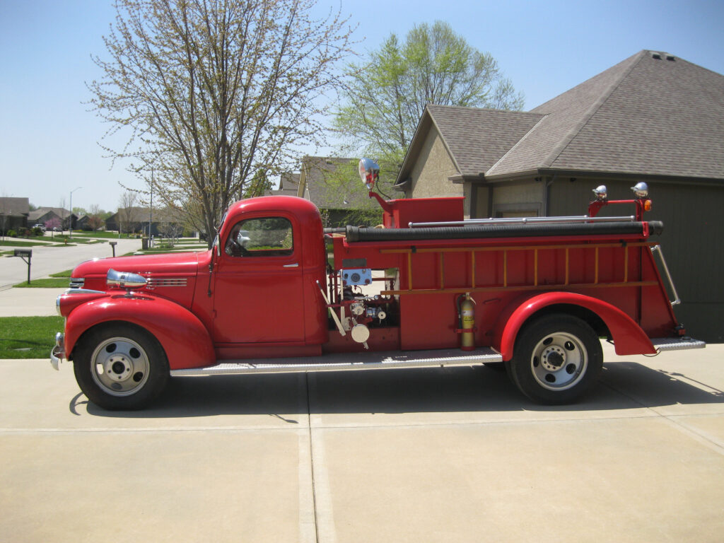 1941 Chevrolet Fire Truck (U0869) | Fenton Fire