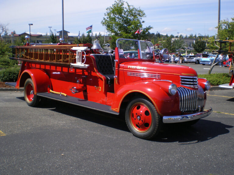 1941 Sanford Chevrolet Fire Pumper (U0895) | Fenton Fire