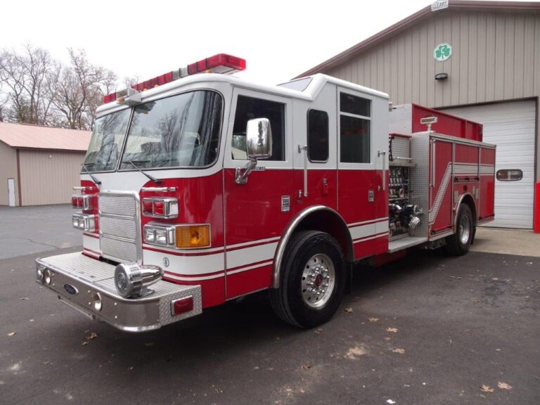 2005 Pierce Enforcer Rescue Pumper 1500/800/Foam (E4632) | Fenton Fire