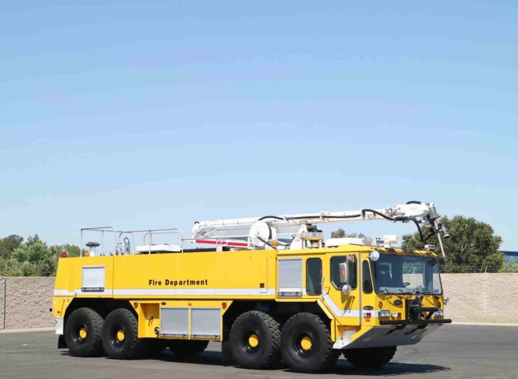 1999 E-One Titan HPR Aircraft Rescue Truck 1800/3000 (O1183) | Fenton Fire