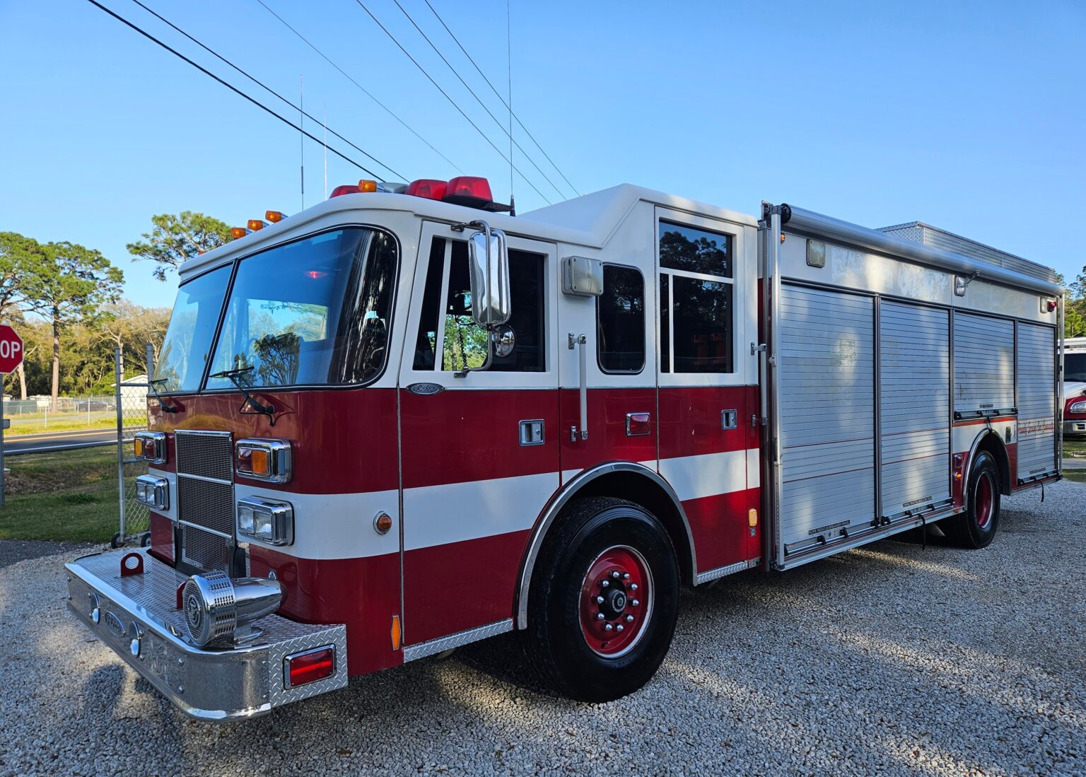 1999 Pierce Heavy Rescue [Cascade] (R2321) | Fenton Fire
