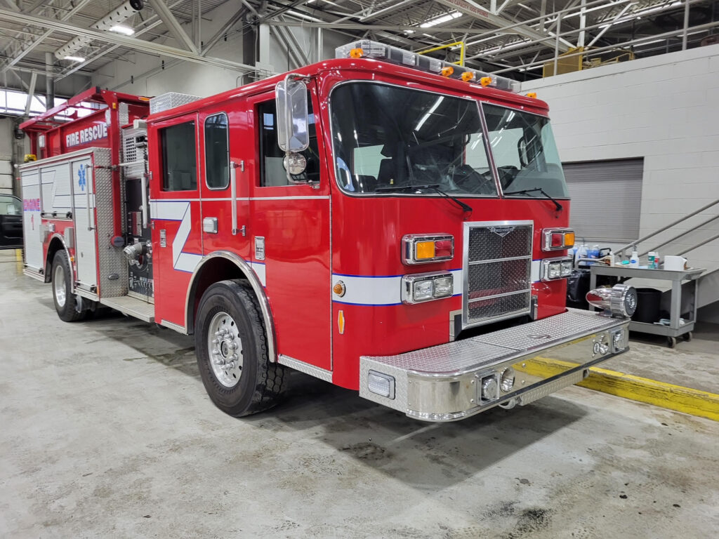2010 PIERCE CONTENDER 1500/1000 (E4694) | Fenton Fire