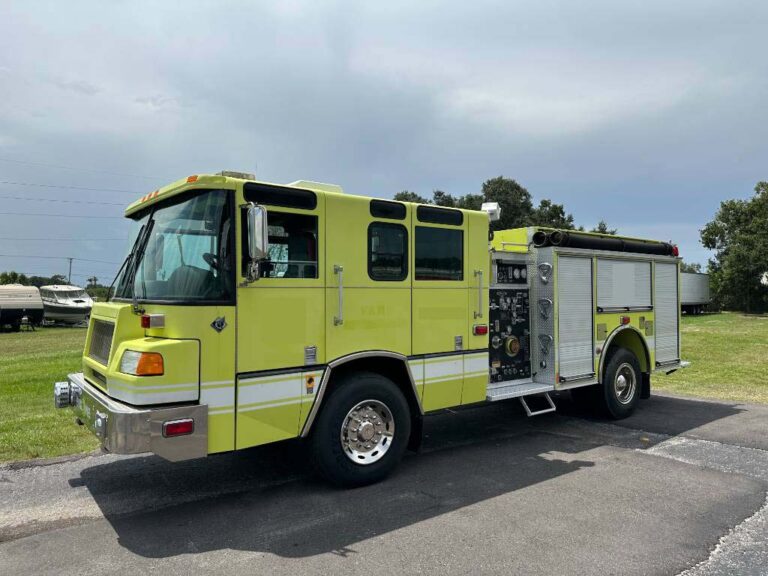2000 Pierce Quantum Pumper 1250/1000 (E4692) | Fenton Fire