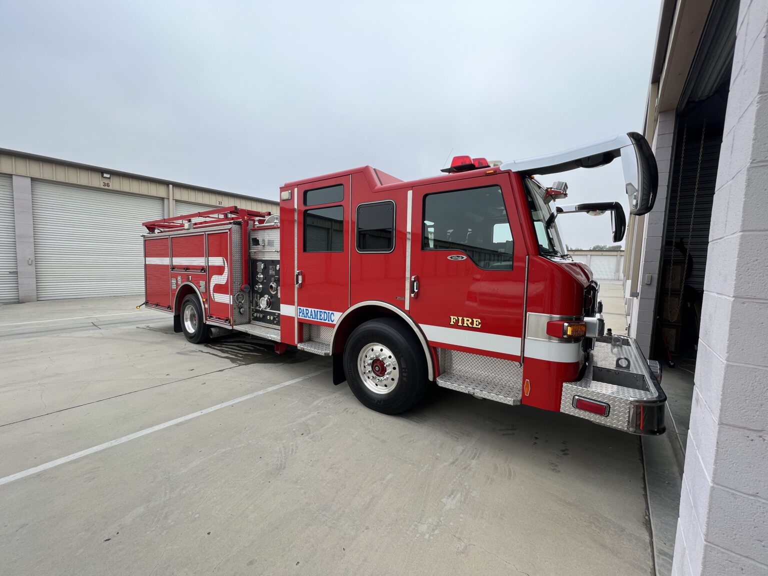 2010 Pierce Velocity Pumper 1500/1000 (E4774) | Fenton Fire