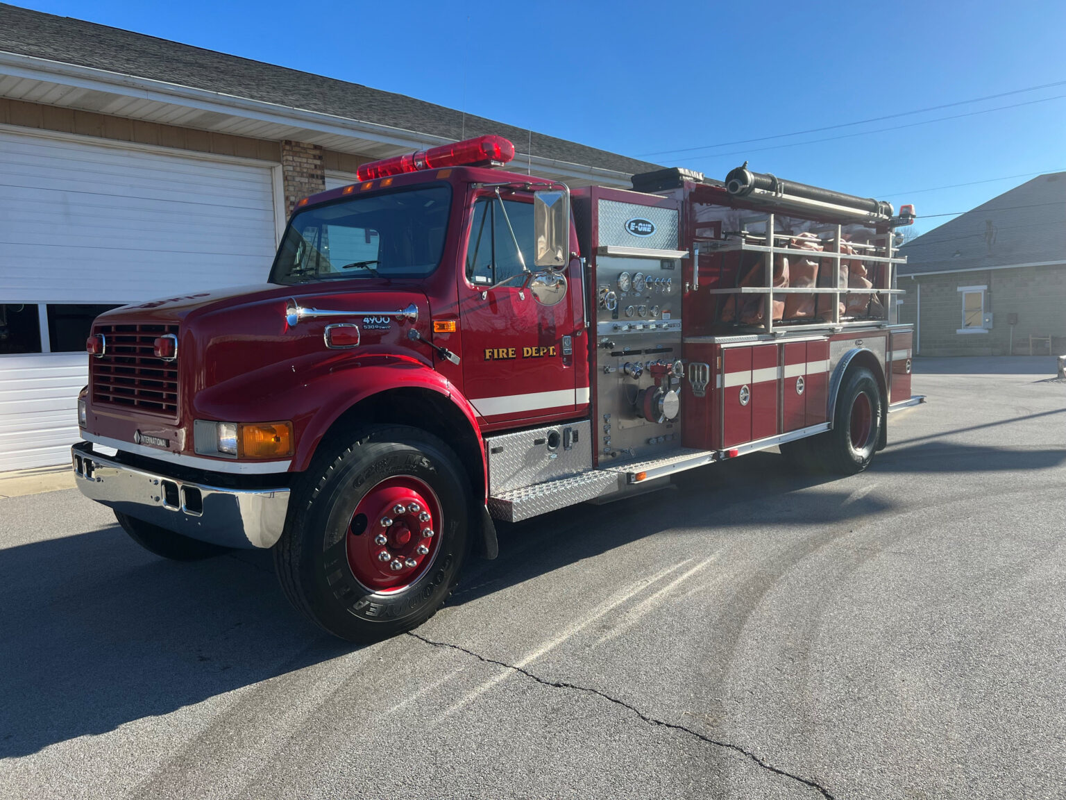 2000 International 4900 Pumper Tanker 1250/1850 (T1395) | Fenton Fire