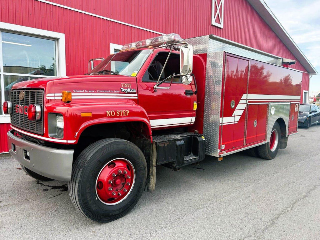 1996 GMC TopKick 2000 Gallon Tanker w/ Pump (T1432) | Fenton Fire