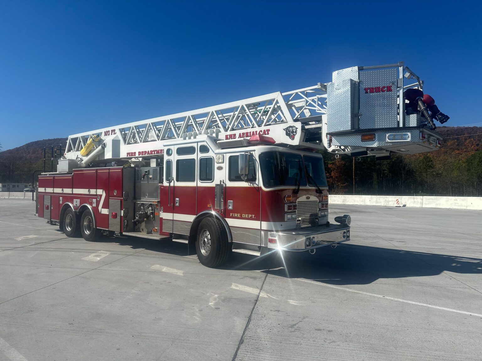 1999 KME Renegade 102' Tower Quint 2000/150 (Q1280) | Fenton Fire