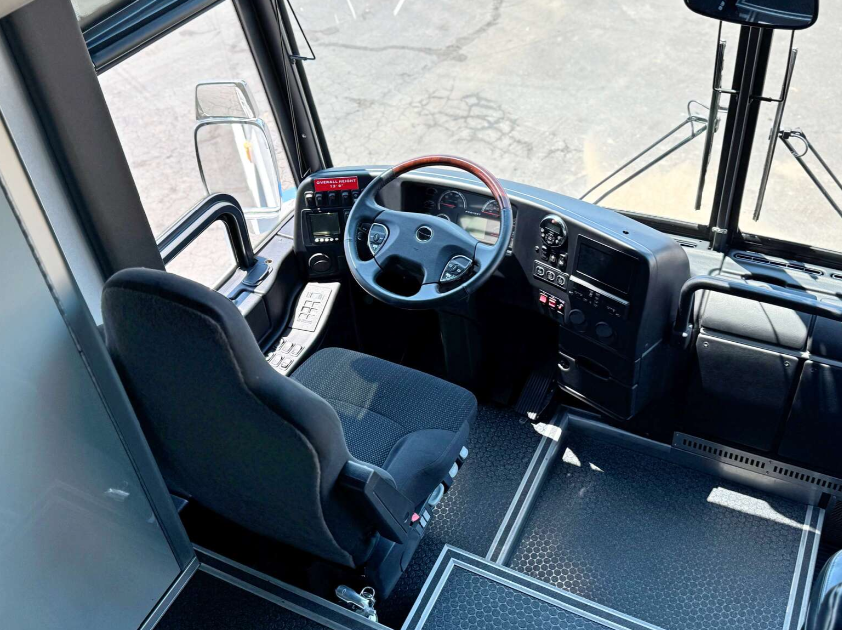 2012 Prevost Command Center (O1250) | Fenton Fire